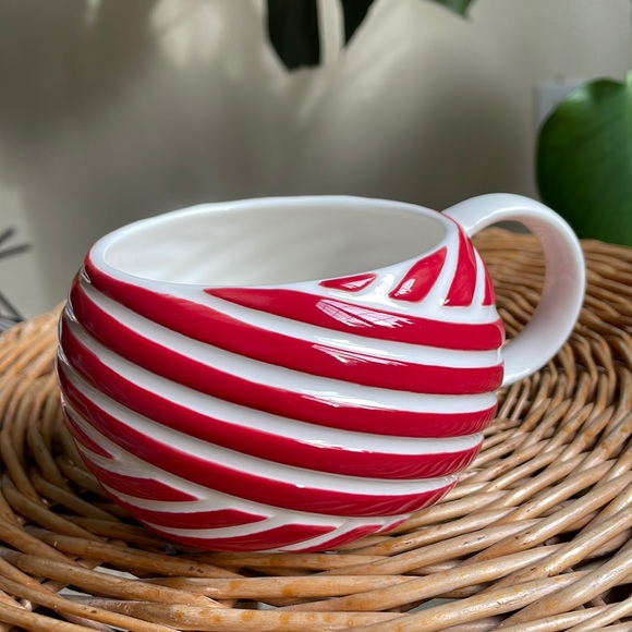 Starbucks | Kitchen | New Starbucks Very Nice Ribbon Small Mug | Poshmark